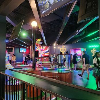 PUTT NATION - Updated March 2025 - 156 Photos & 71 Reviews - 1995 Mall ...