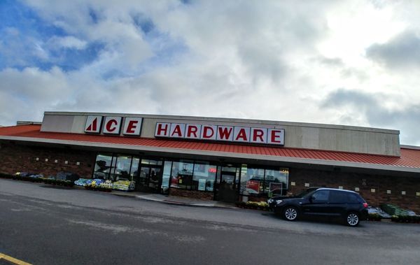 ACE HARDWARE - Updated October 2025 - 17 Reviews - 1901 W Wilson St ...
