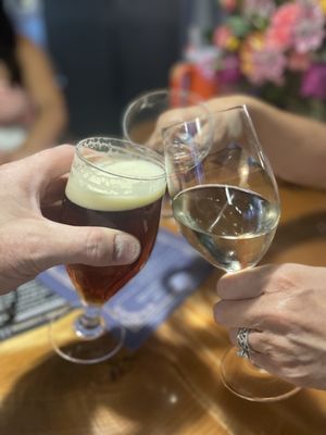 THE POWDER ROOM CHAMPAGNE BAR & RESTAURANT - Updated December 2025 ...