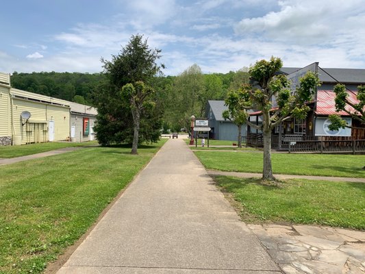 RENFRO VALLEY ENTERTAINMENT CENTER - Updated May 2024 - 16 Photos & 11 ...