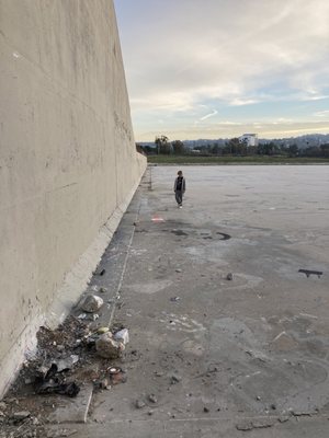 SEPULVEDA DAM BIKE PATH - Updated October 2025 - 48 Photos & 11 Reviews ...