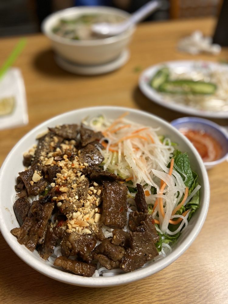 PHO HOA LINDA VISTA - 257 Photos & 293 Reviews - 6921 Linda Vista Rd ...