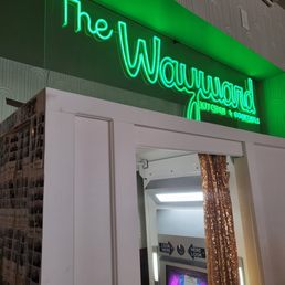 THE WAYWARD KITCHEN & COCKTAILS - Updated July 2025 - 104 Photos & 118 ...