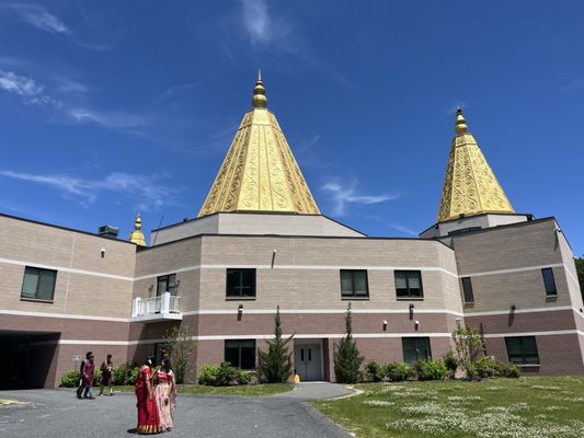 NEW ENGLAND SHIRDI SAI BABA TEMPLE - Updated December 2025 - 37 Photos ...