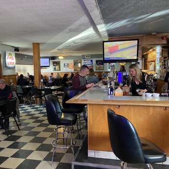 SAMMYS BAR AND GRILL - Updated December 2025 - 18 Photos & 52 Reviews ...