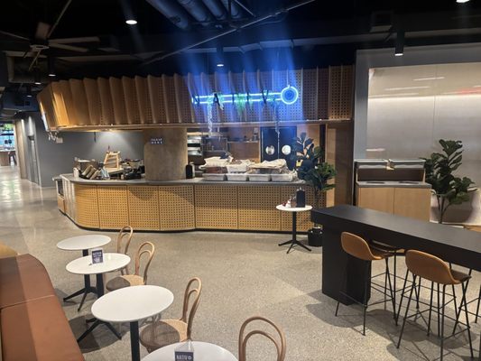 INTERNATIONAL SQUARE FOOD COURT - Updated January 2026 - 12 Photos & 11 ...