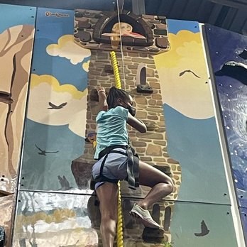 CLIMBZONE LAUREL - Updated May 2024 - 204 Photos & 142 Reviews - 13200 ...