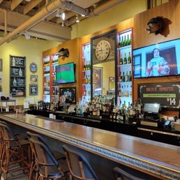 SALUT - Updated October 2025 - 291 Photos & 368 Reviews - 5034 France ...