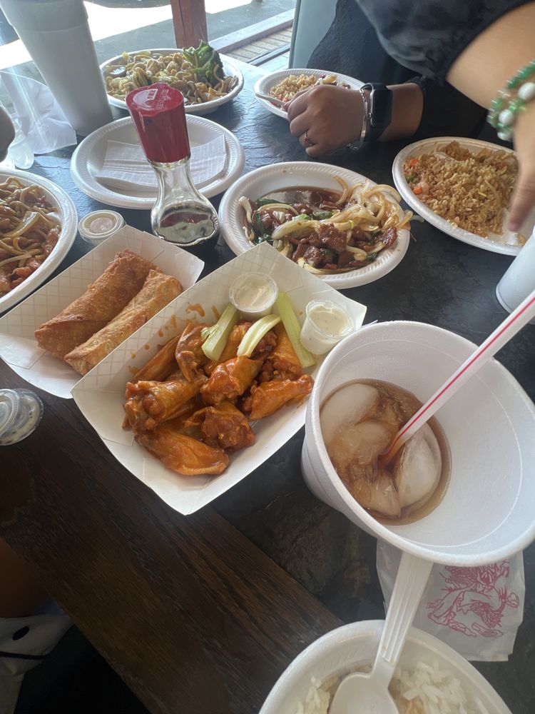 FIRST WOK - Updated September 2025 - 15 Photos & 19 Reviews - 3348 ...