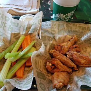 WINGSTOP - 33 Photos & 24 Reviews - Chicken Wings - 2006 Miamisburg ...