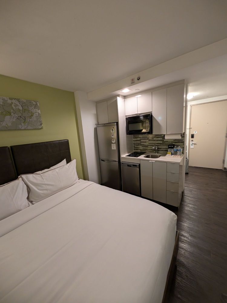 ELEMENT NEW YORK TIMES SQUARE WEST - Updated December 2025 - 536 Photos ...