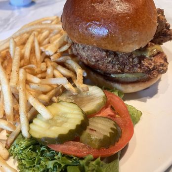 VINTAGE ON RACE - Updated August 2025 - 64 Photos & 23 Reviews - 500 Race St, Cincinnati, Ohio ...