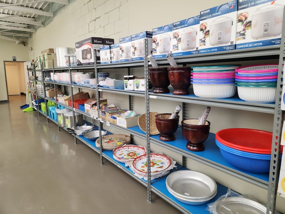 TEE PWO MARKET - Updated December 2025 - 1654 Wheat Bear Ave St, SAINT ...