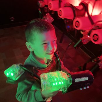 BOONDOCKS FOOD AND FUN - Updated May 2024 - 122 Photos & 92 Reviews ...