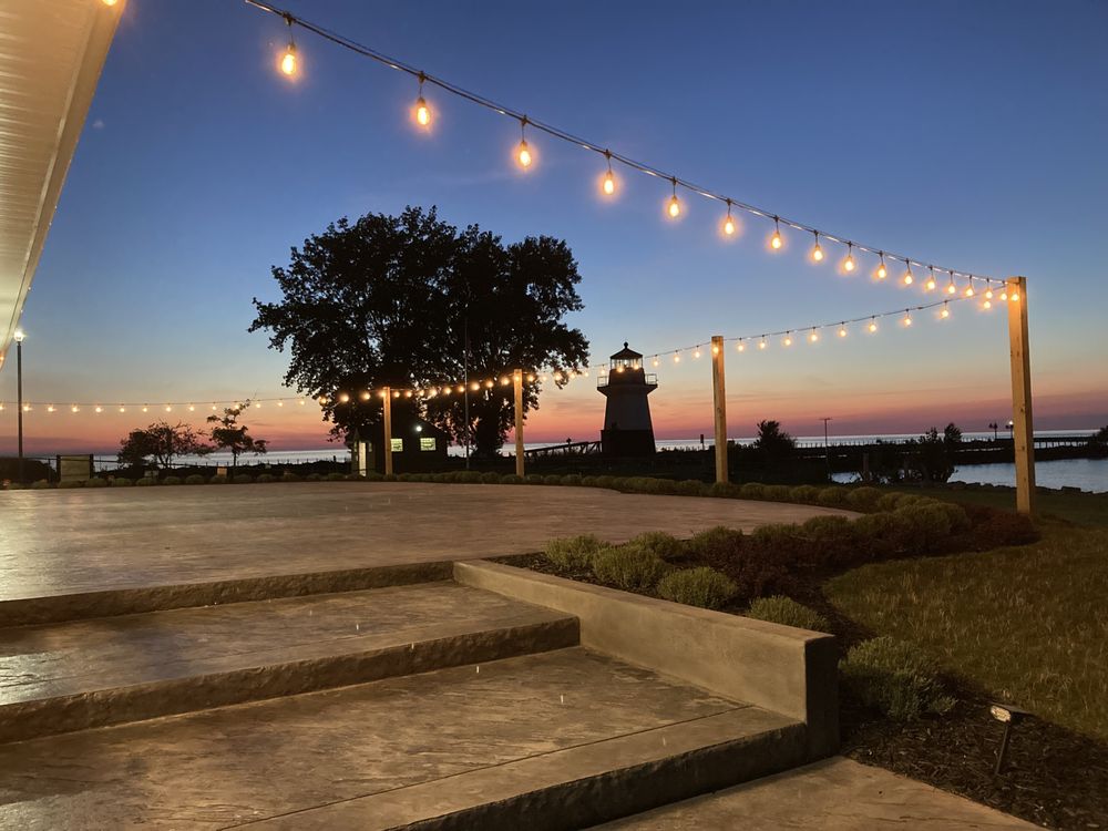 THE LAKELAND AT POINT BREEZE - Updated August 2025 - Request a Quote ...