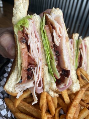 DONNY’S - 15 Photos - 203 N Main St, Wellington, Ohio - Sports Bars ...