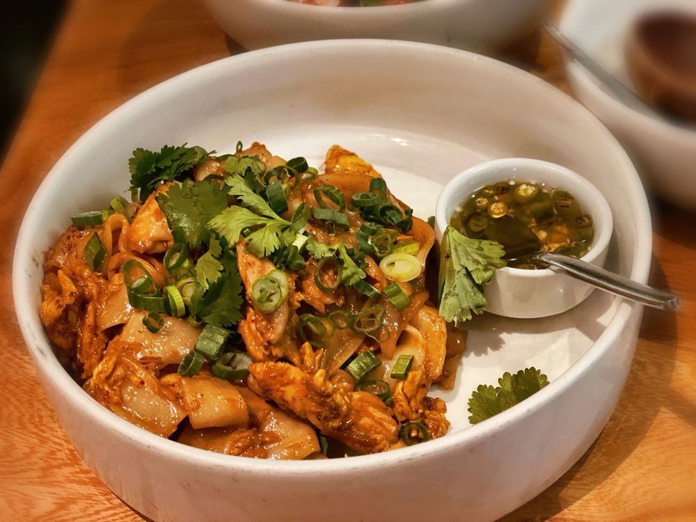 KIN KHAO - Updated August 2025 - 6450 Photos & 2634 Reviews - 55 Cyril ...