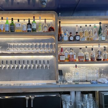 PRETTY RICKY’S - Updated December 2024 - 130 Photos & 81 Reviews - 101 ...