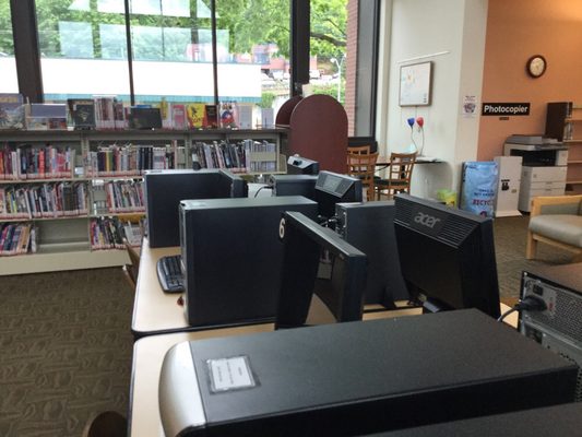 HOOD RIVER COUNTY LIBRARY - Updated October 2025 - 25 Photos - 502 ...