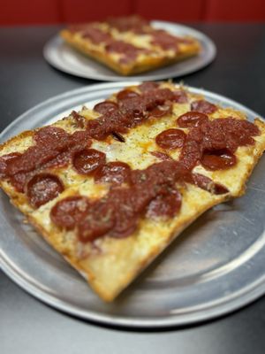 VIA 313 PIZZA - Updated December 2025 - 120 Photos & 86 Reviews - 1541 ...