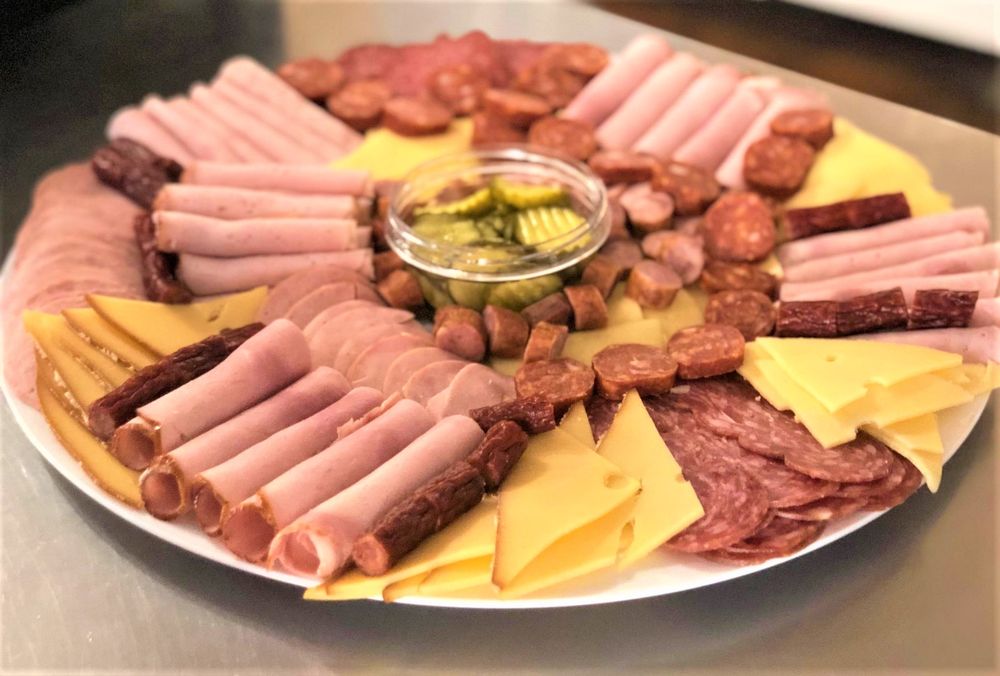 LEOPOLIS FOODS - Updated July 2025 - 13 Photos - 17830 Leslie Street ...