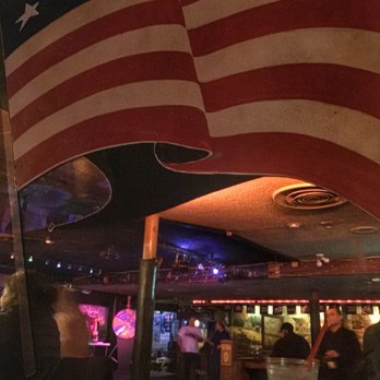 THE LITTLE RED HEN - Updated May 2025 - 124 Photos & 219 Reviews - 7115 ...