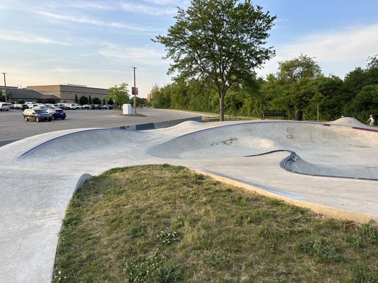 SKATE PARK SULLIVAN COMMUNITY CENTER - Updated September 2025 - 635 N ...