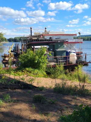 DAM SALOON - Updated April 2025 - 11 Photos & 12 Reviews - W677 State ...