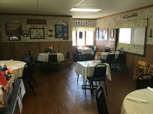 LIGHTHOUSE FAMILY RESTAURANT - Updated October 2025 - 17 Photos - 201 S ...