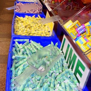 SHRIVER’S SALT WATER TAFFY & FUDGE - Updated July 2024 - 53 Photos & 71 ...