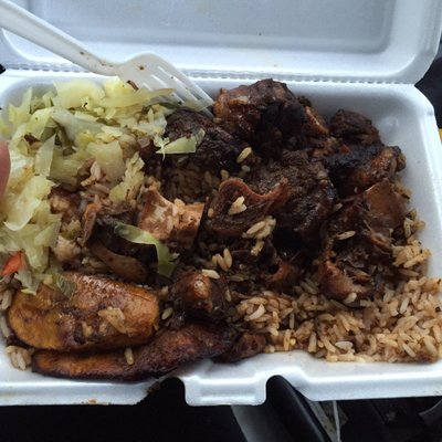 PAT’S KITCHEN - Updated October 2025 - 14 Reviews - 453 Main St ...