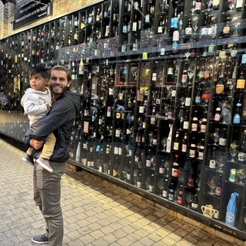 2BE BEER WALL - Updated January 2026 - 430 Photos & 98 Reviews ...