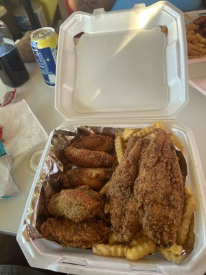 TASTE BUDZZZ - Updated May 2024 - 36 Photos & 19 Reviews - 207 W Richey ...