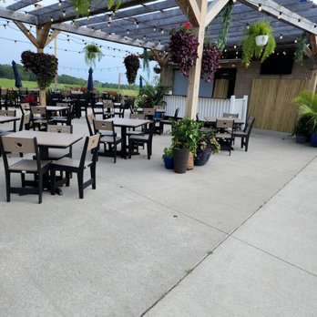 CLEATS BAR & GRILLE - Updated September 2025 - 74 Photos & 27 Reviews ...