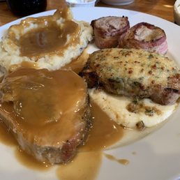 THE MACHINE SHED - DAVENPORT - Updated July 2025 - 443 Photos & 448 ...