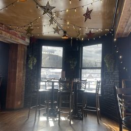 CITYSIDE TAVERN - Updated June 2025 - 150 Photos & 466 Reviews - 1960 ...