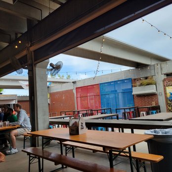 FASSLER HALL - Updated June 2024 - 455 Photos & 365 Reviews - 421 NW ...
