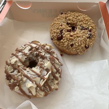 OLD FERRY DONUT - Updated May 2025 - 804 Photos & 232 Reviews - 704 W ...