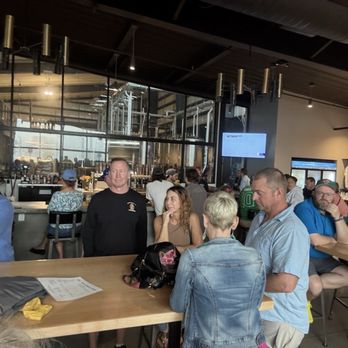 ESCAPE BREWING COMPANY - Updated December 2025 - 120 Photos & 87 ...