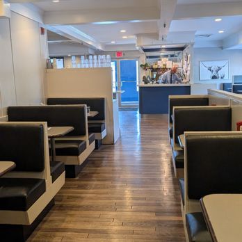 SWEET HOLLOW DINER - Updated December 2025 - 164 Photos & 172 Reviews ...