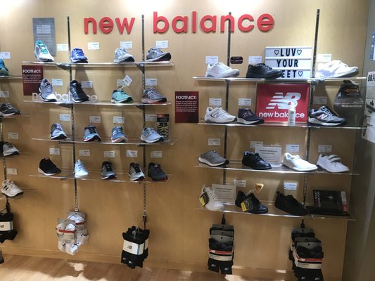 ACHIEVE FOOTWEAR - 43 Photos - Shoe Stores - 1 Aw Crystal Lake Plz ...