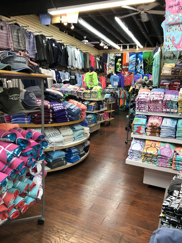 SAVANNAH TEES OUTLET - Updated July 2025 - 429 E River St, Savannah ...