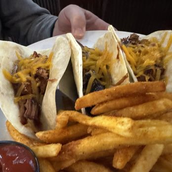 STACKHOUSE PUB AND GRILL - Updated October 2025 - 74 Photos & 107 ...