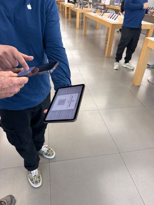 APPLE DEL MONTE - Updated October 2025 - 36 Photos & 299 Reviews - 240 ...