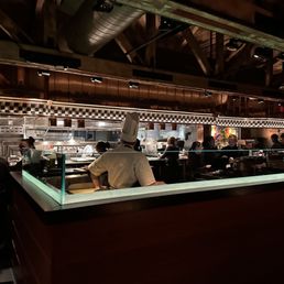 HOUSTON’S RESTAURANT - Updated January 2026 - 851 Photos & 867 Reviews ...