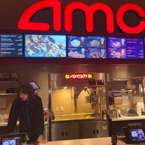 AMC FALLBROOK 7 - 256 Photos & 497 Reviews - 6731 Fallbrook Ave, West ...