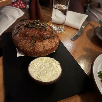 THE WHITE BULL - Updated January 2025 - 986 Photos & 462 Reviews - 123 ...