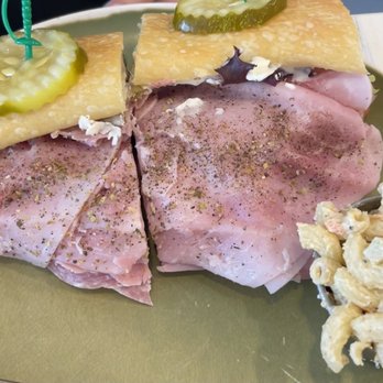 TEQUESTA TABLE - Updated May 2024 - 43 Photos & 35 Reviews - 233 US-1 ...