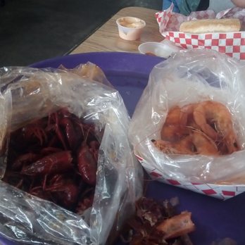 Bayou Cat Restaurant - 256 Photos & 266 Reviews - Seafood - 2505 E ...