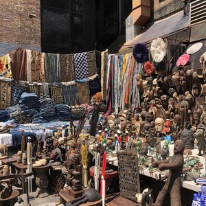 CHELSEA FLEA MARKET - 70 Photos & 41 Reviews - 29-37 W 25th St, New ...